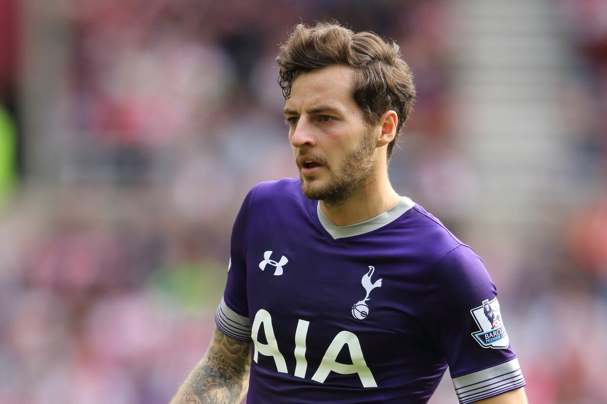 Fit-Again Ryan Mason Adds Extra Strength to Tottenham's Improving ...