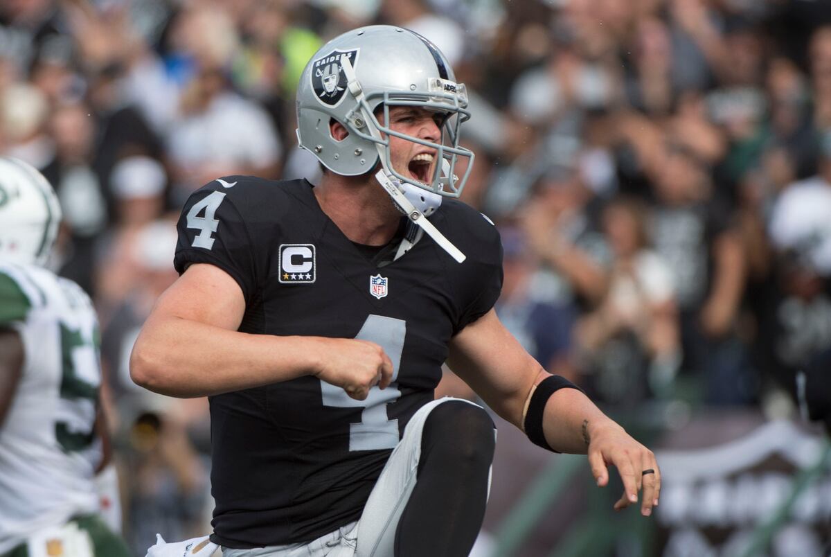 With Ascending Derek Carr, Raiders Finally Look Like Legitimate Playoff ...