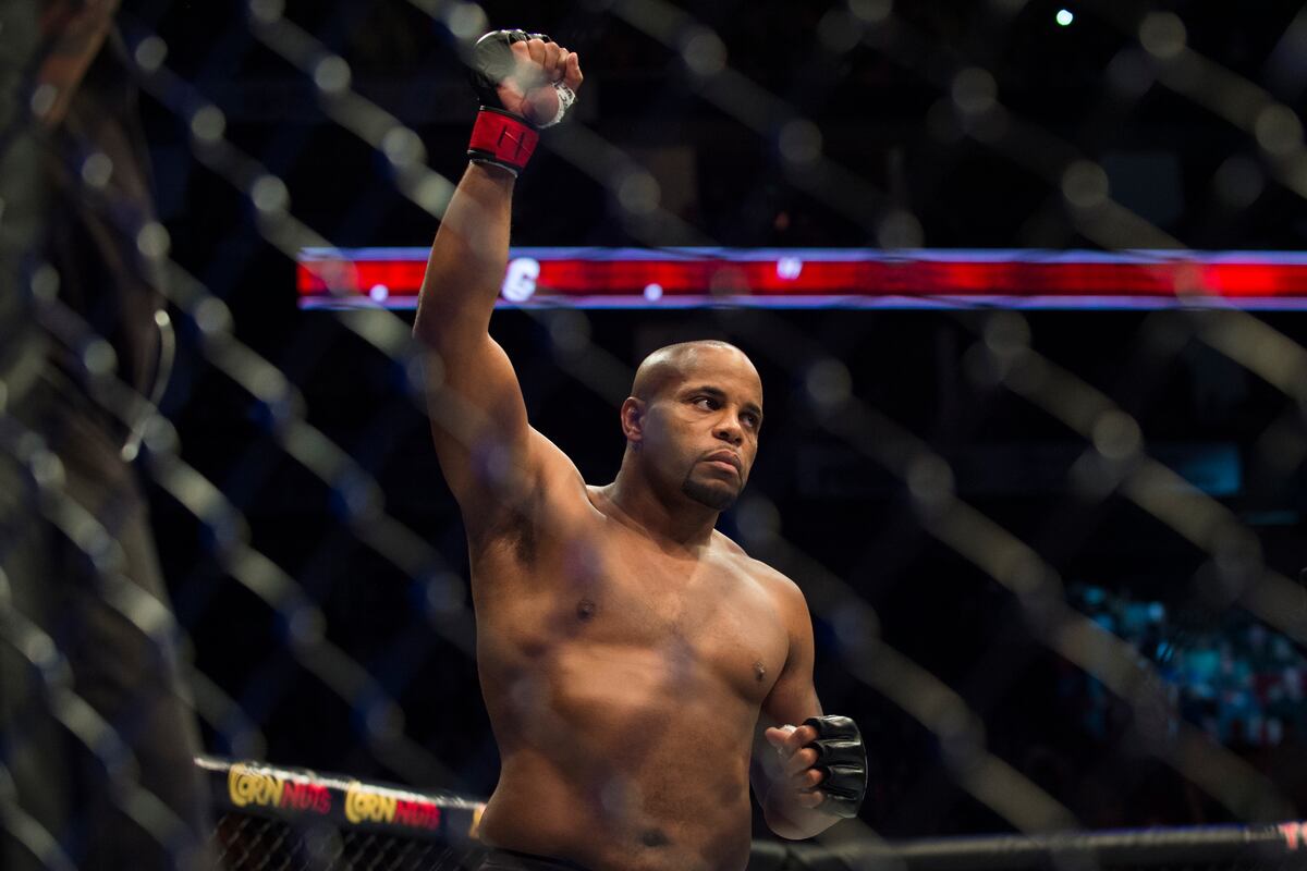 Daniel Cormier, UFC Agree to New Contract: Latest Details, Comments ...