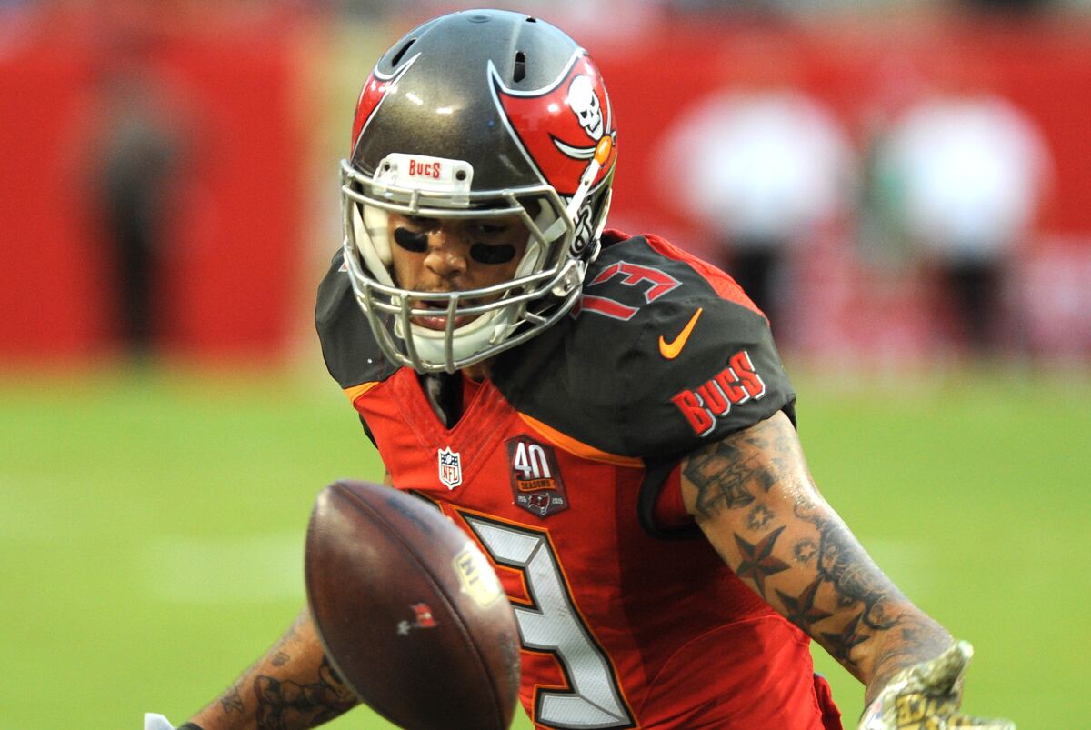 Tampa Bay Buccaneers Pay the Price for Missed Opportunities in Week 9 ...