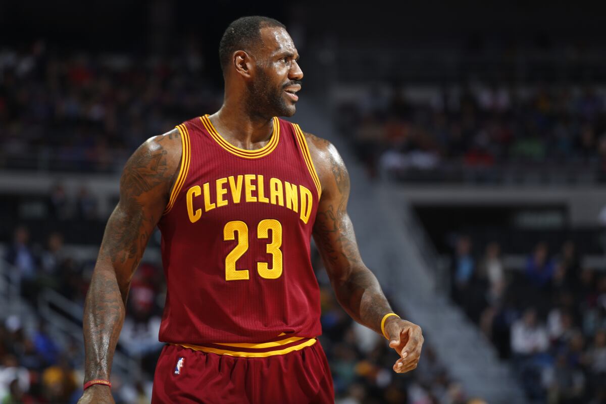 LeBron James Passes Jerry West for No. 19 on All-Time Scoring List ...