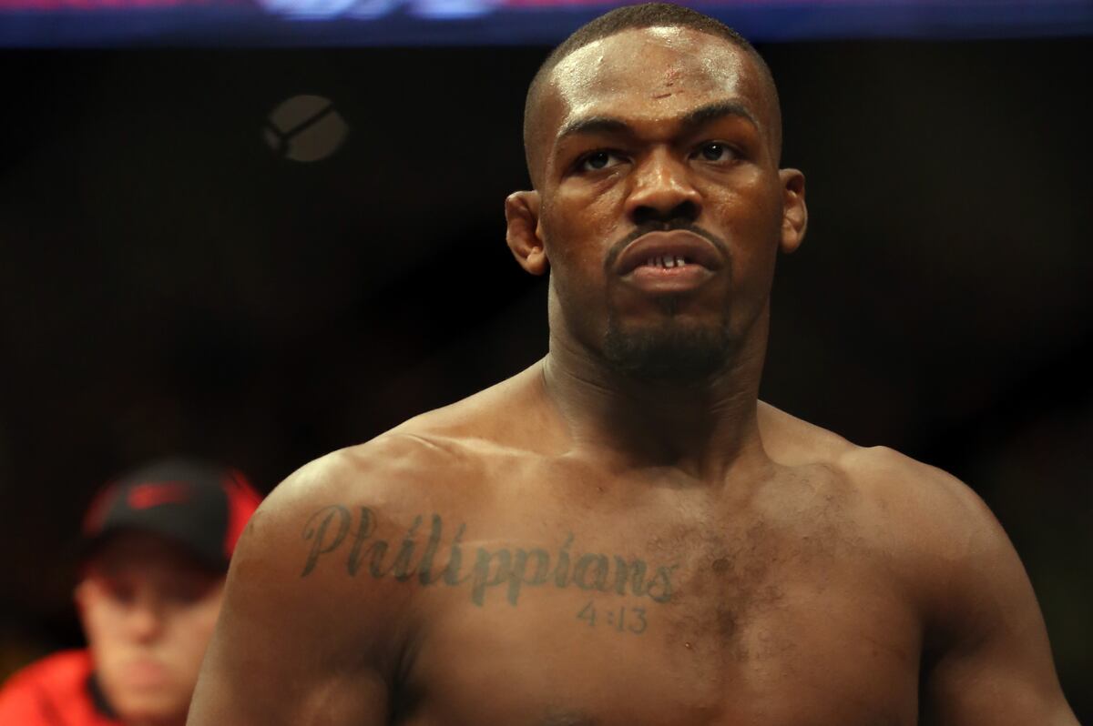 UFC's Jon Jones Looking Like Bodybuilder in Latest Instagram Post ...