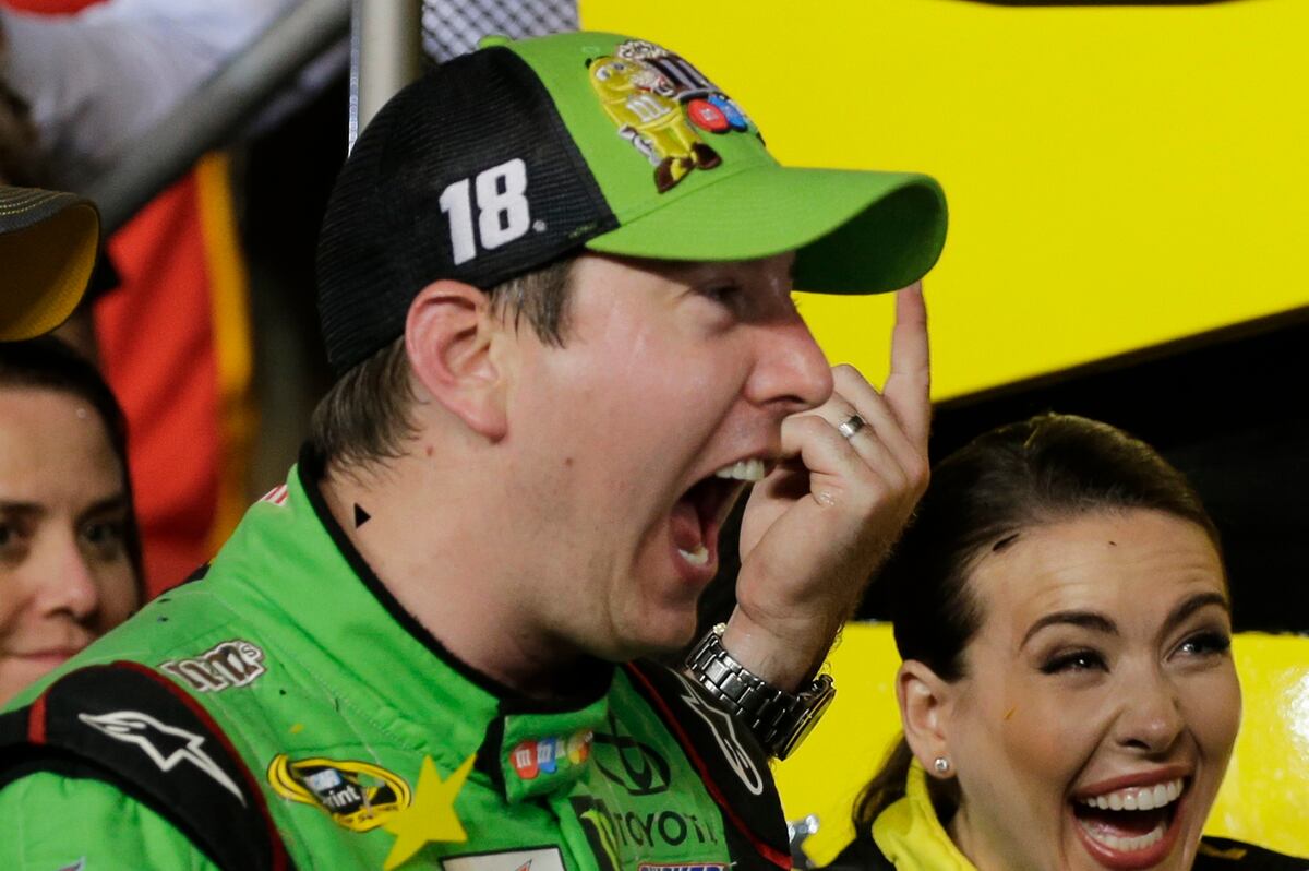Kyle Busch Ready to Chase Greatness After 2015 NASCAR Sprint Cup Title ...