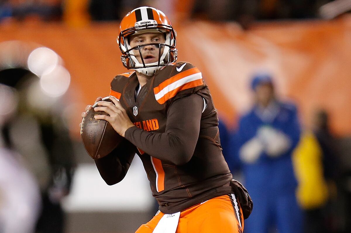 Austin Davis' Performance Means Browns' QB Depth Chart in Good Shape ...