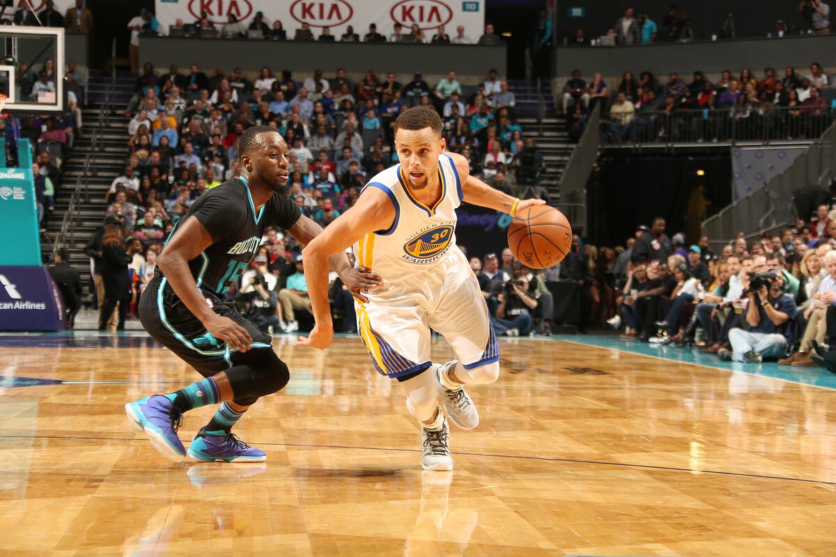 Curry Sets Record for Fewest Games Needed to Make 100 3-Pointers | News, Scores, Highlights ...