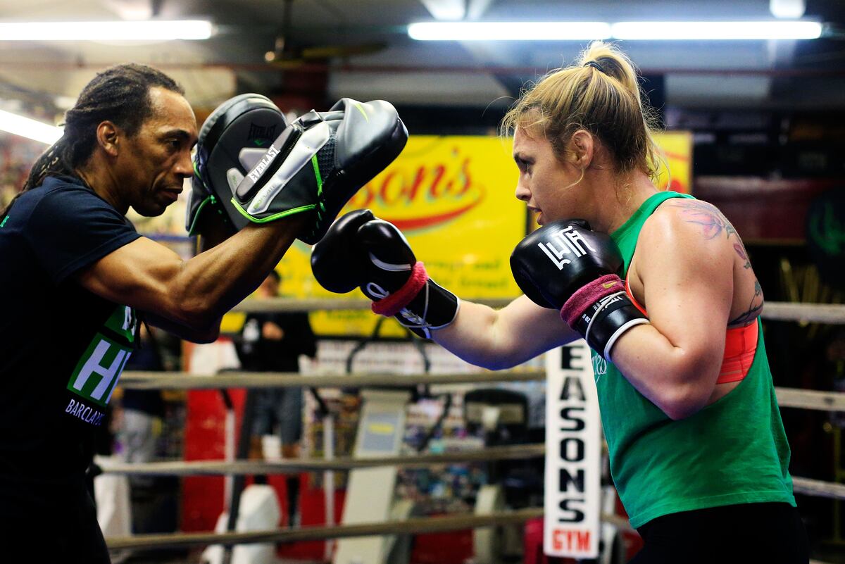 Heather Hardy Hopeful Holly Holm's Win Will Open New Doors for Female ...