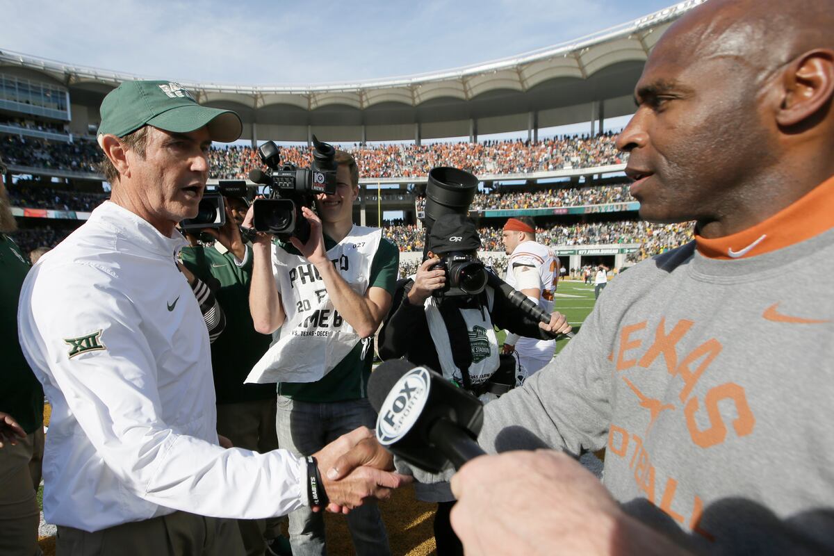 Why the Texas OC Vacancy Is the Most High Risk-High Reward Job Still ...