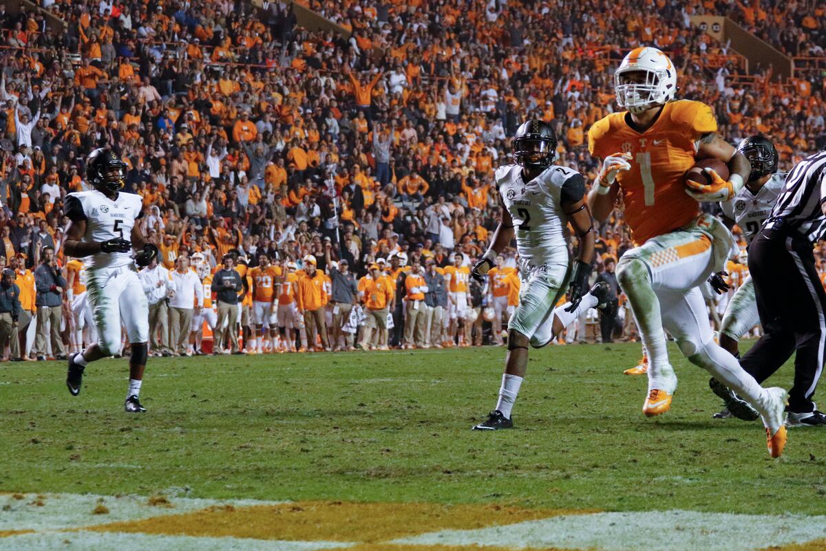 Tennessee Football: Final 2015 Positional Grades for the Volunteers ...
