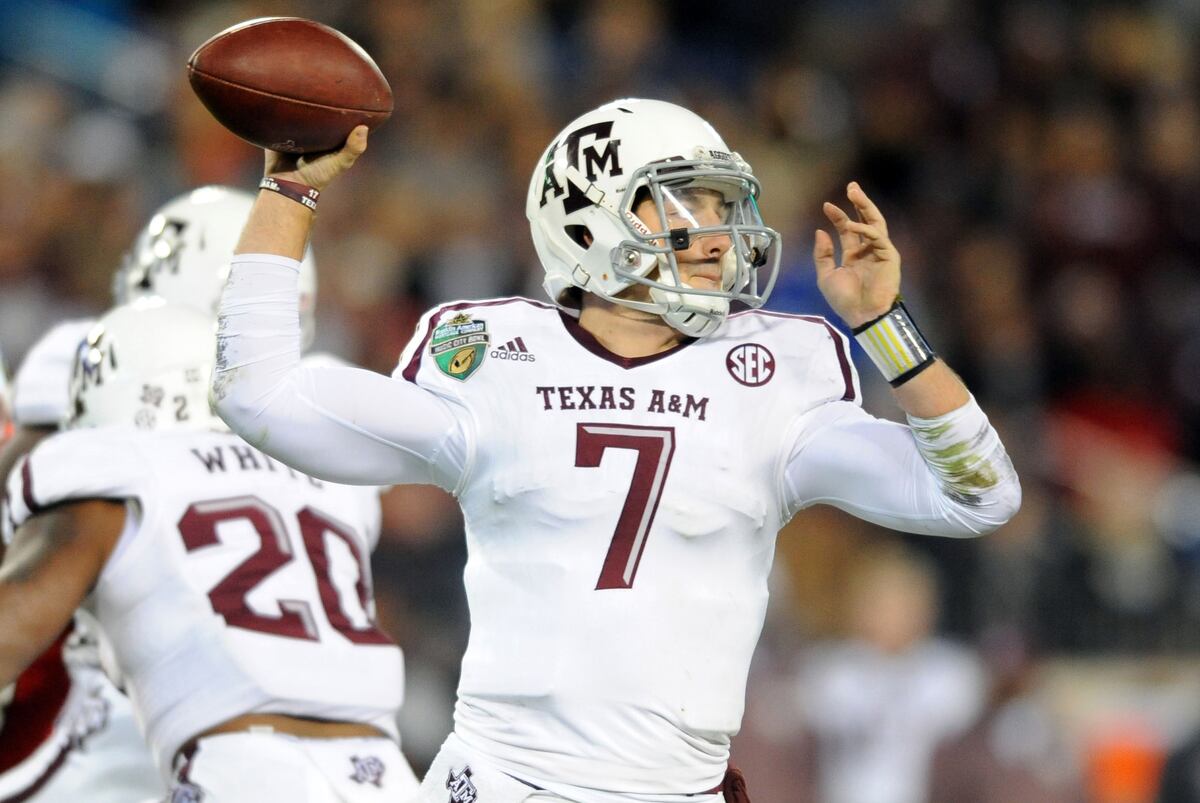 Texas A&M's QB Woes Make Aggies Biggest Buyer in the Graduate Transfer ...