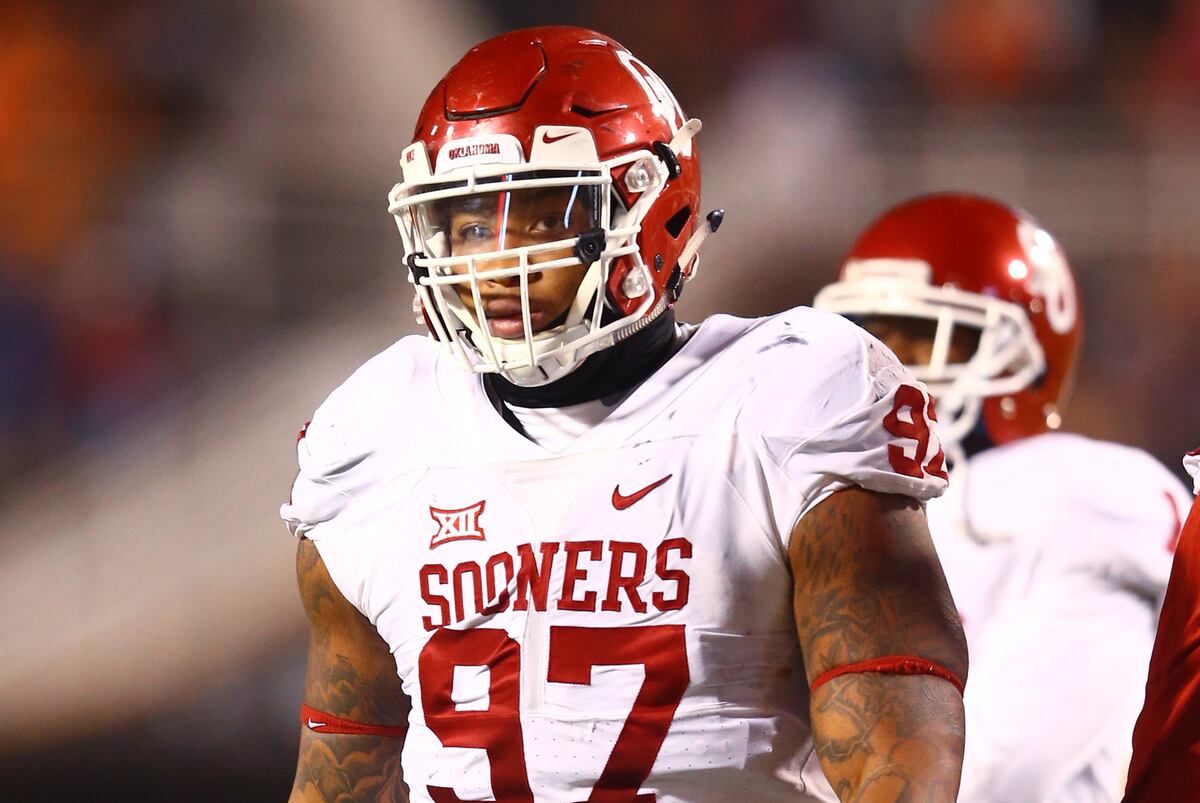Charles Walker Injury: Updates on Oklahoma DT's Concussion and Return ...