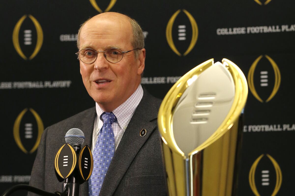 Bill Hancock Comments on College Football Playoff's Future Scheduling ...