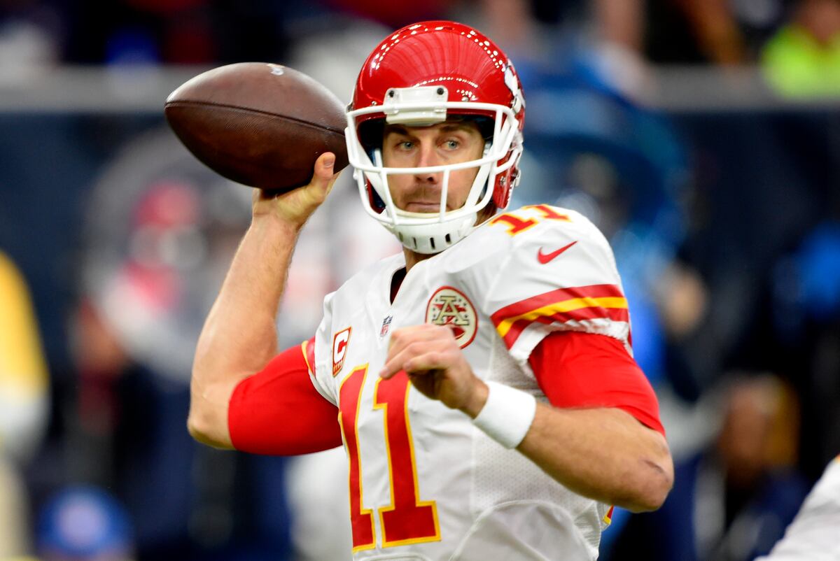 Chiefs' Timid, Depleted Offense Needs to Wake Up Ahead of Divisional ...