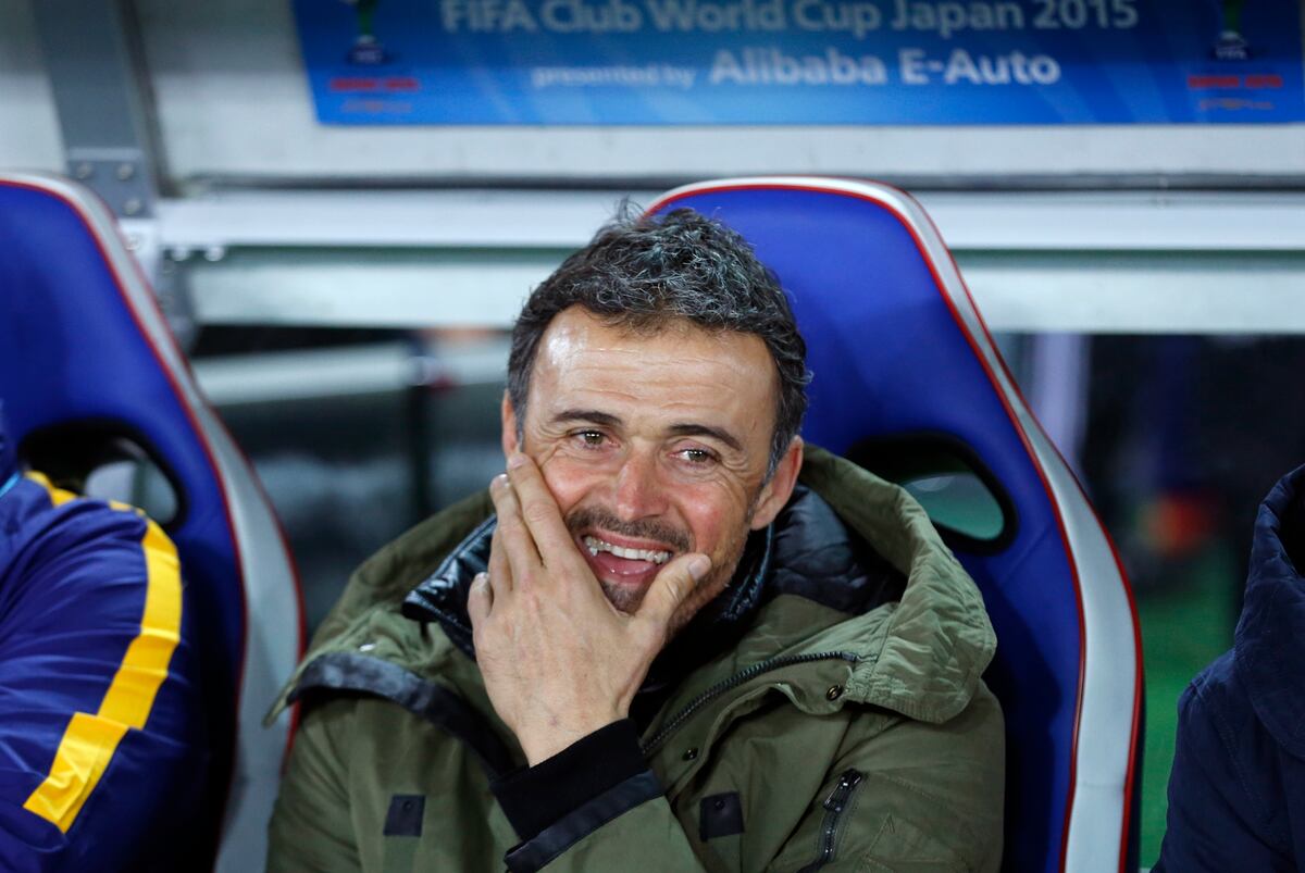 Barcelona Transfer News: Luis Enrique Eyes Deals, Paul Pogba Hails ...
