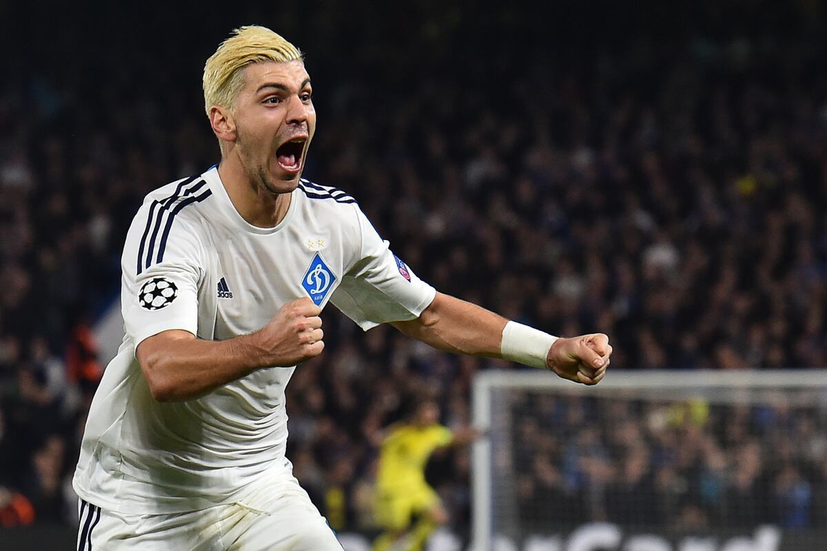 Manchester United Transfer News: Aleksandar Dragovic Blow Dealt, Latest ...