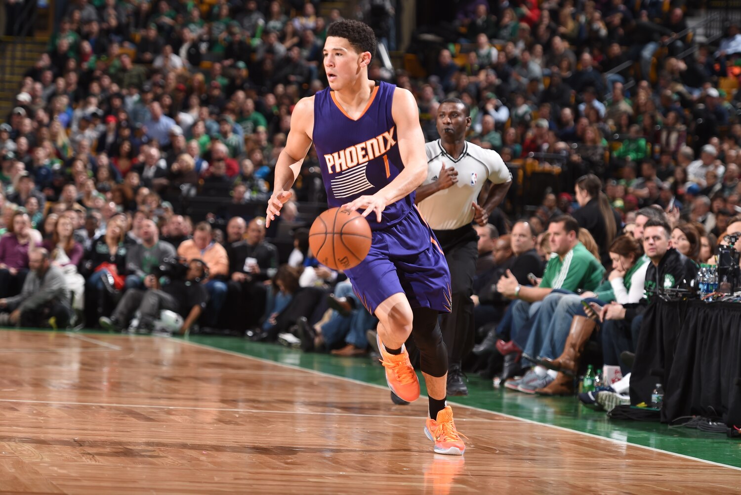 Devin Booker Sets Suns Rookie Record with 6 3-Pointers Made | Bleacher ...