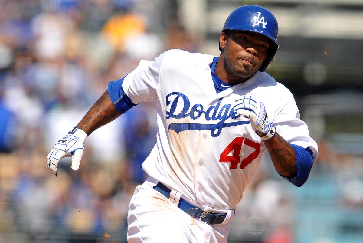 Dodgers Tighten Grip on NL West with Howie Kendrick Signing | News ...