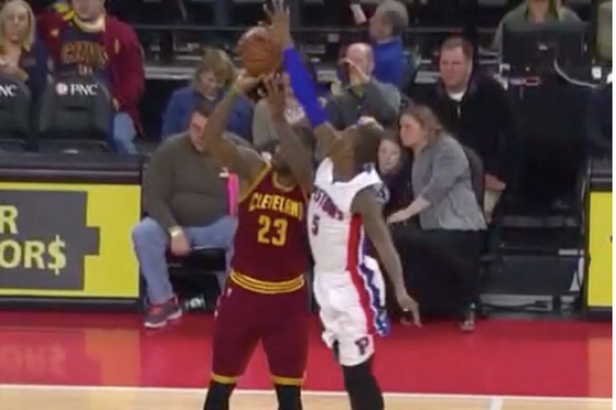 LeBron James Gets Blocked by Kentavious Caldwell-Pope out of Nowhere ...