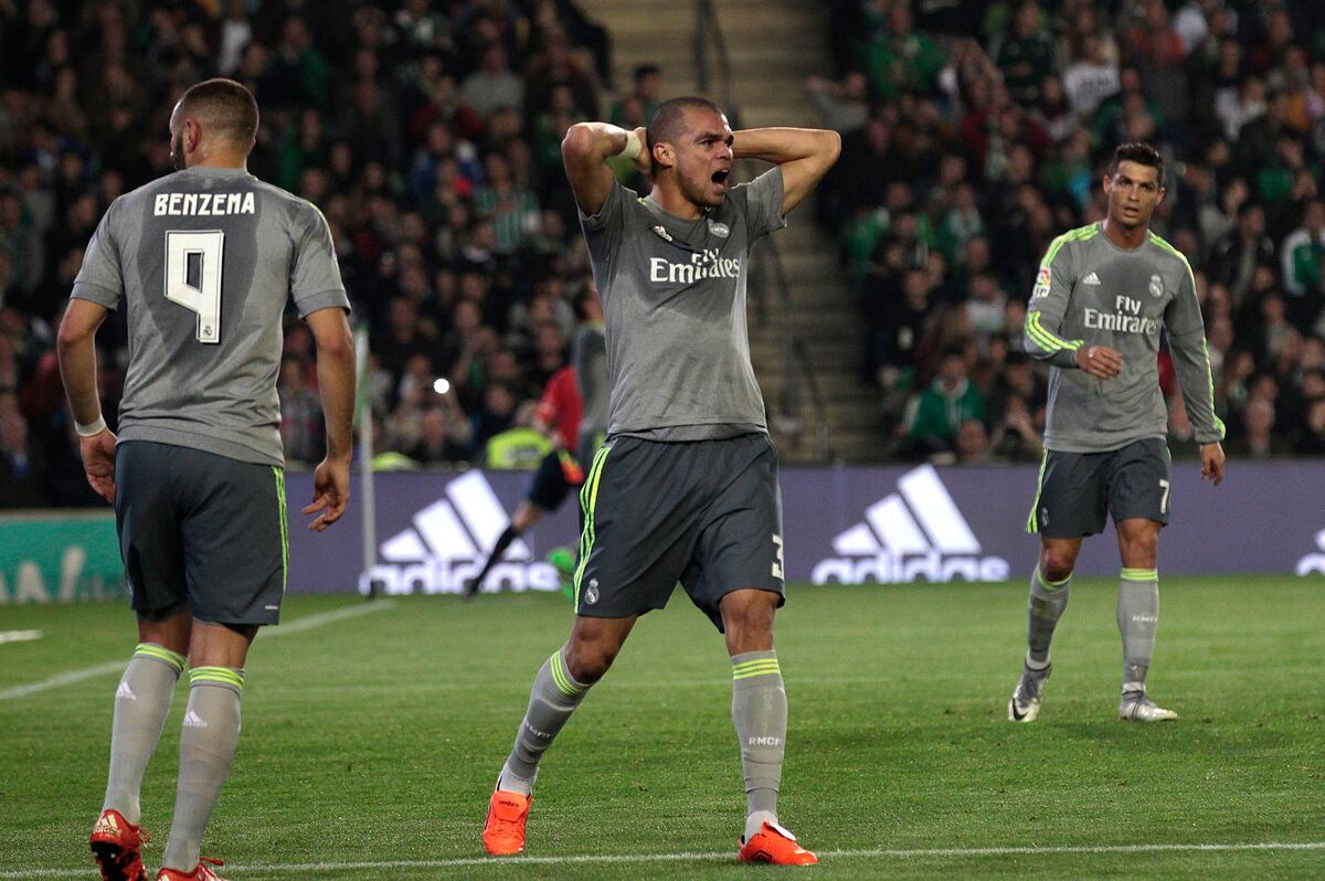 Pepe Injury: Updates on Real Madrid Defender's Foot and Return | News ...