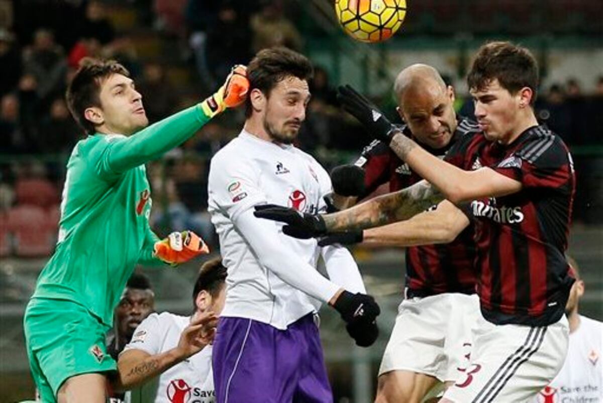Ranking and Grading AC Milan's Defenders on Form so Far in 2015-16 ...