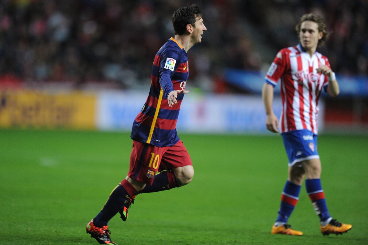 Lionel Messi Puts 1 Hand on La Liga Trophy with Double Against Sporting ...