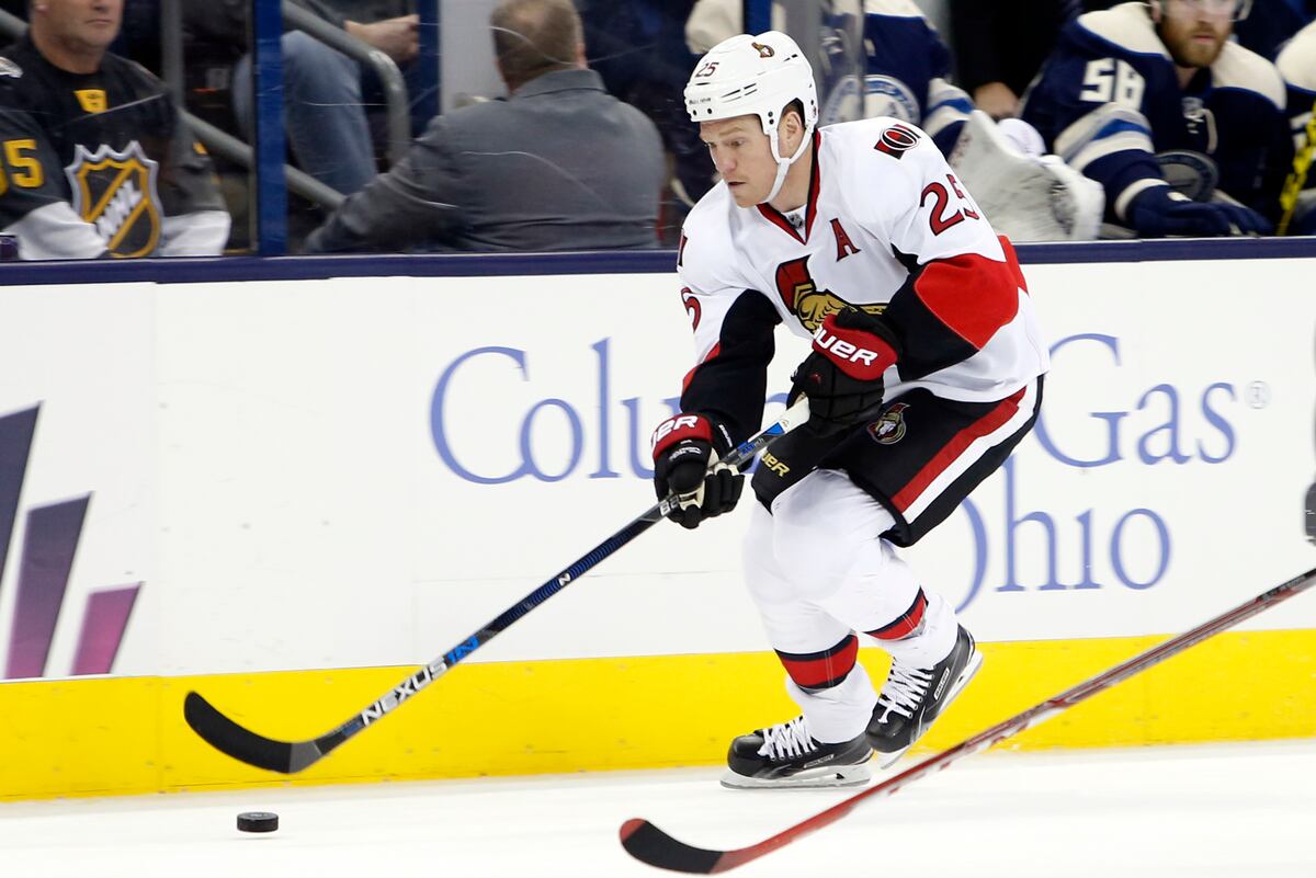 Chris Neil, Senators Agree to New Contract: Latest Details and Reaction ...