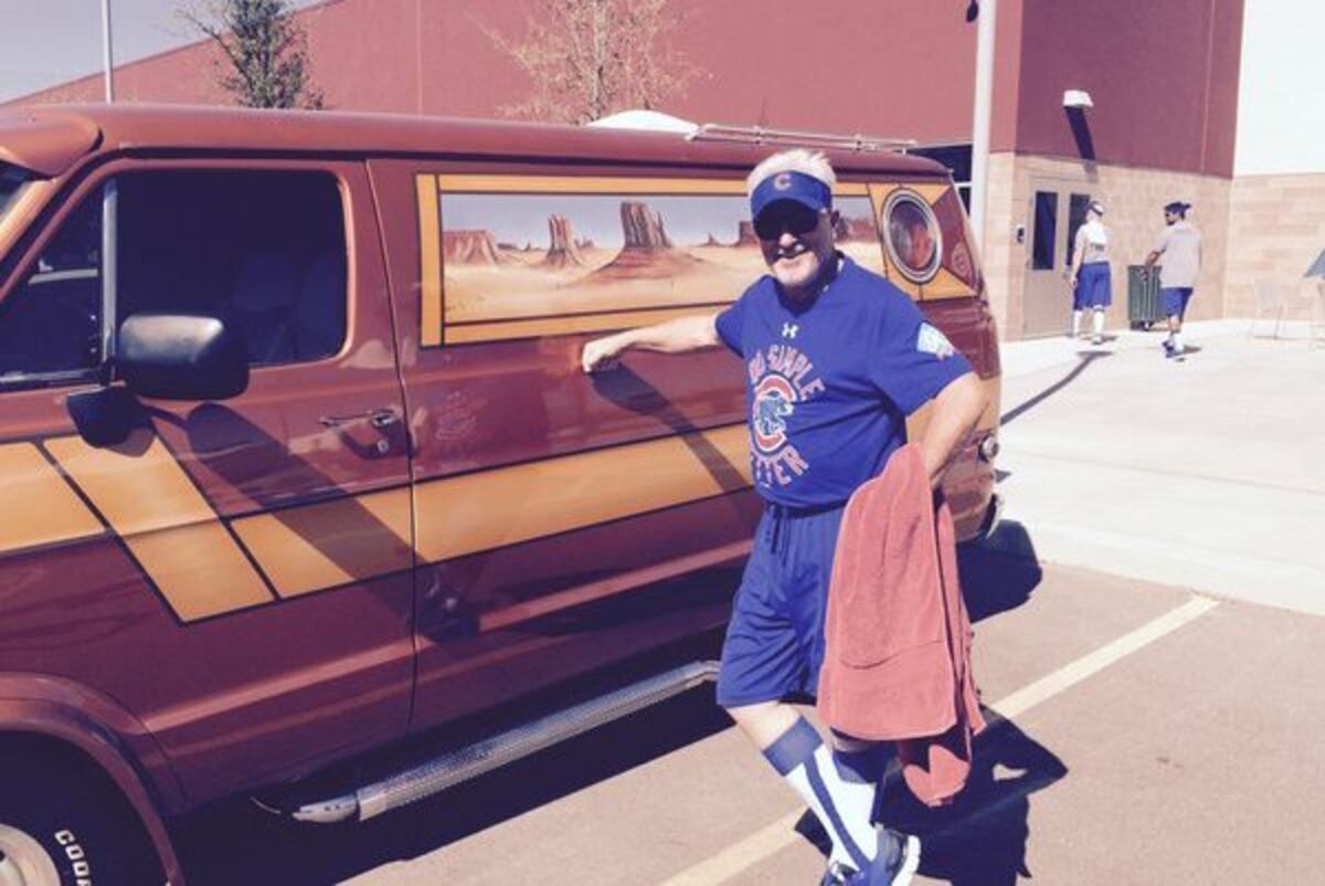 Chicago Cubs Manager Joe Maddon Shows off Arizona-Themed Van | News ...
