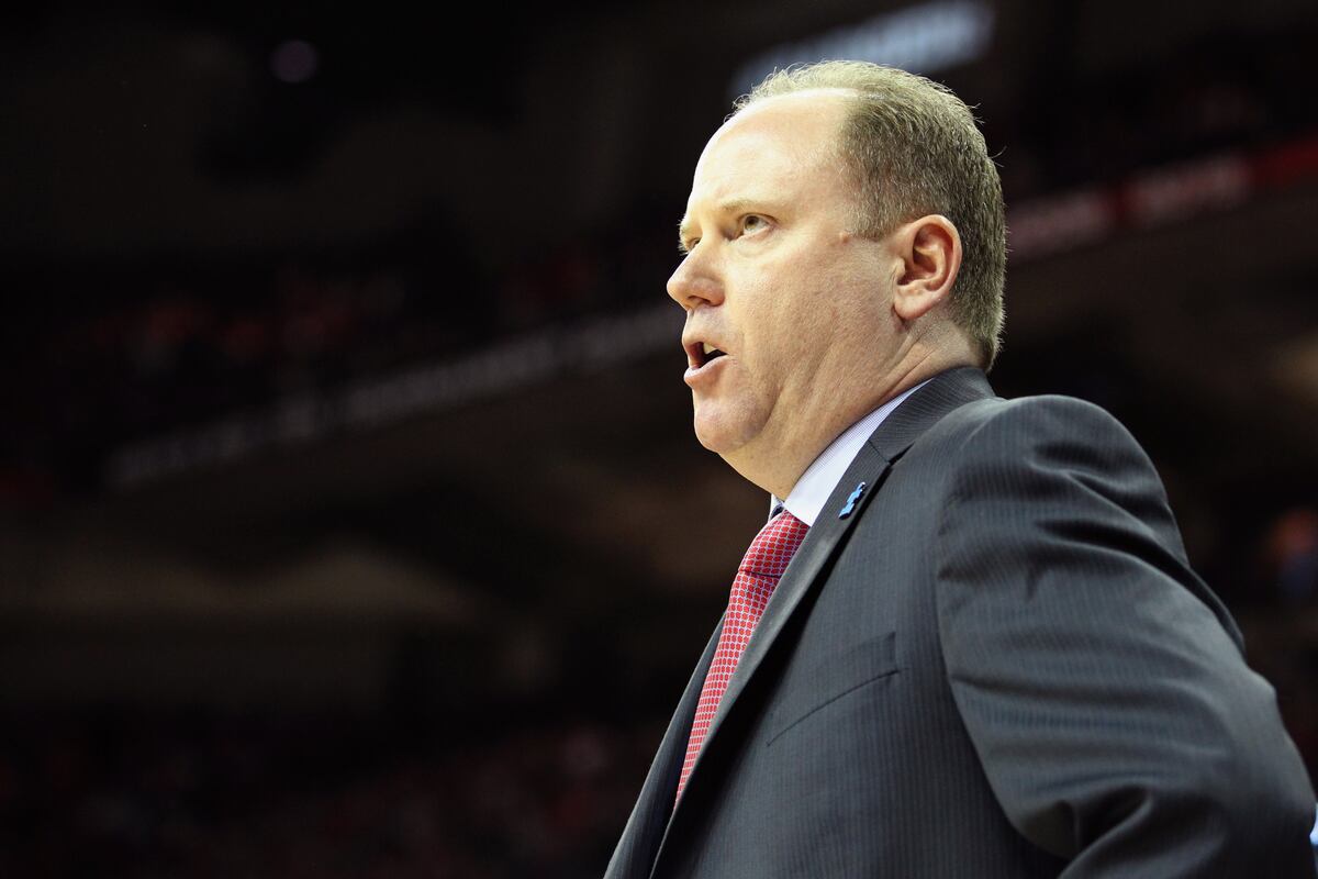 Greg Gard Reportedly to Be Named Permanent Wisconsin Men's Basketball ...
