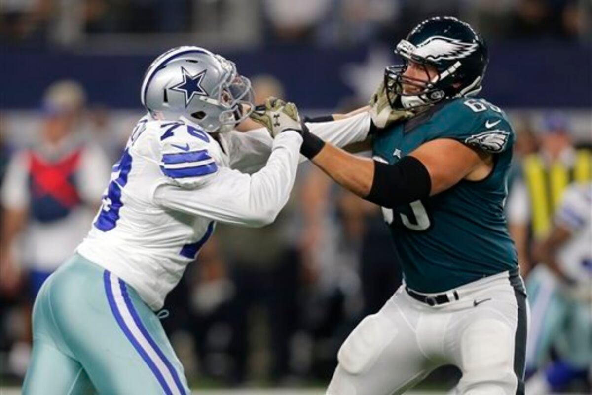 B/R NFL 1000: Ranking the Top 35 Right Tackles from 2015 | News, Scores ...