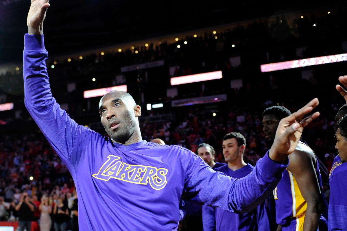 Thank You, Kobe: Stars Share Their Favorite Mamba Moments | News ...