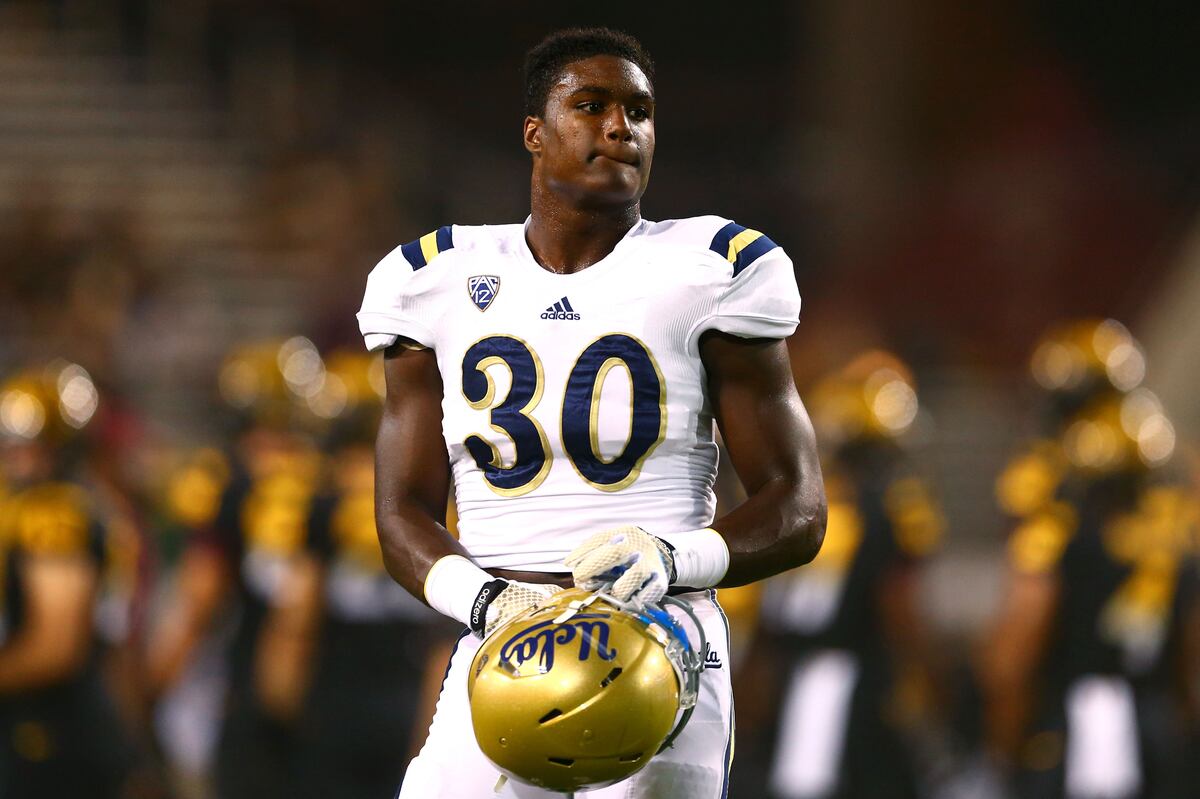 2016 Nfl Mock Draft Roundup Who Are The Experts Picking News