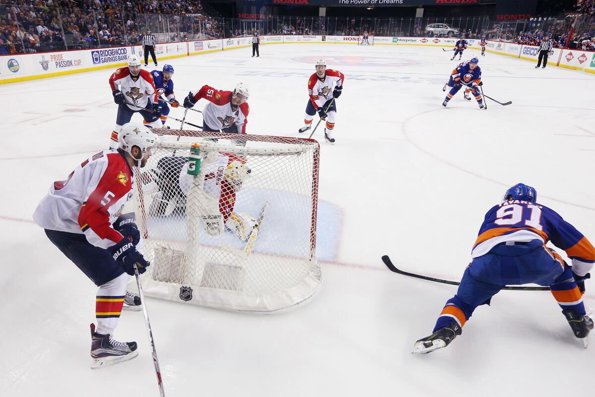 Lightning vs. Islanders: Keys to Victory for Both Teams in NHL Playoff ...