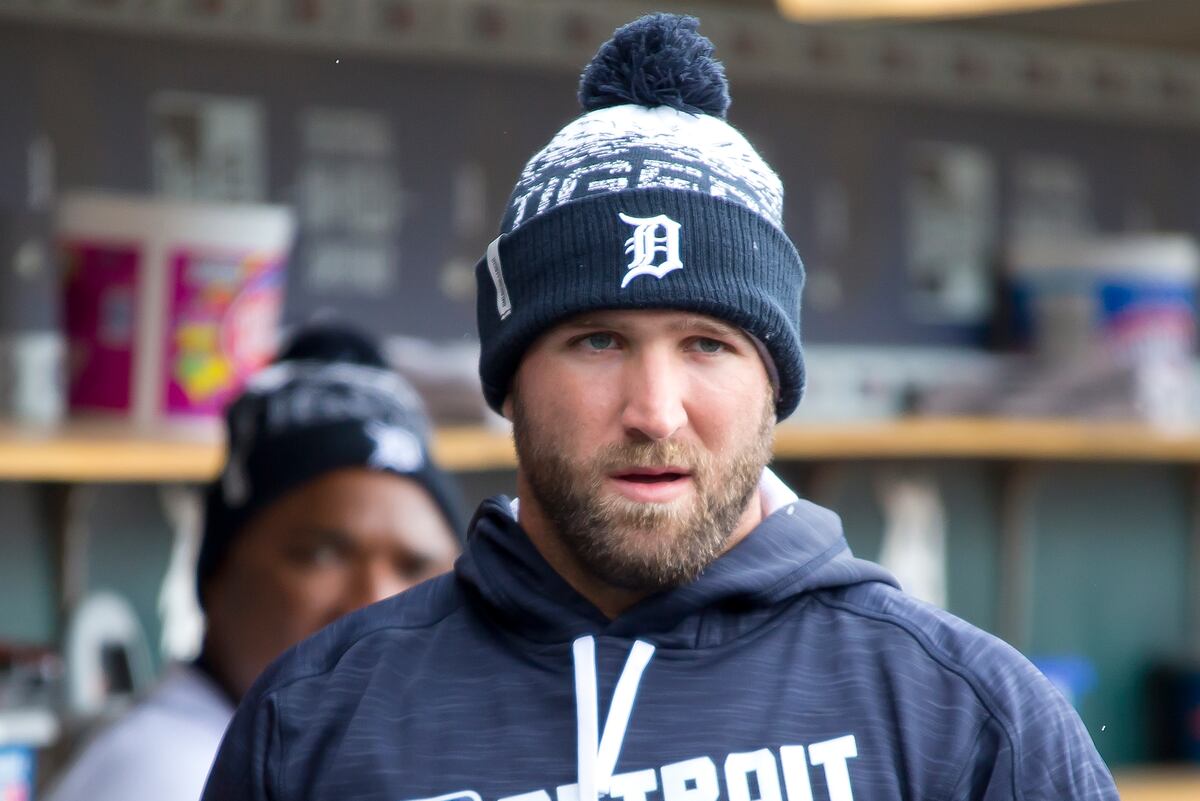 Tyler Collins Won't Be Suspended for Obscene Gesture to Tigers Fans ...