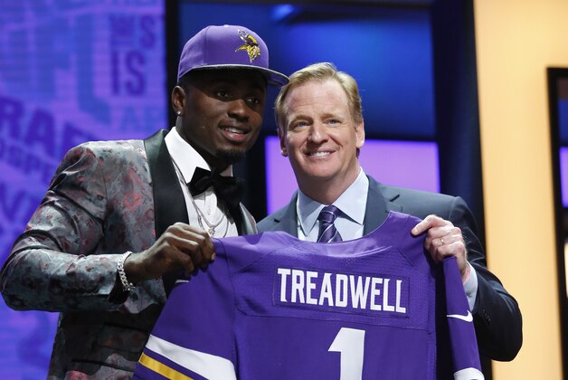 NFL Draft Grades 2016: Final Results and Team-by-Team Letter Chart