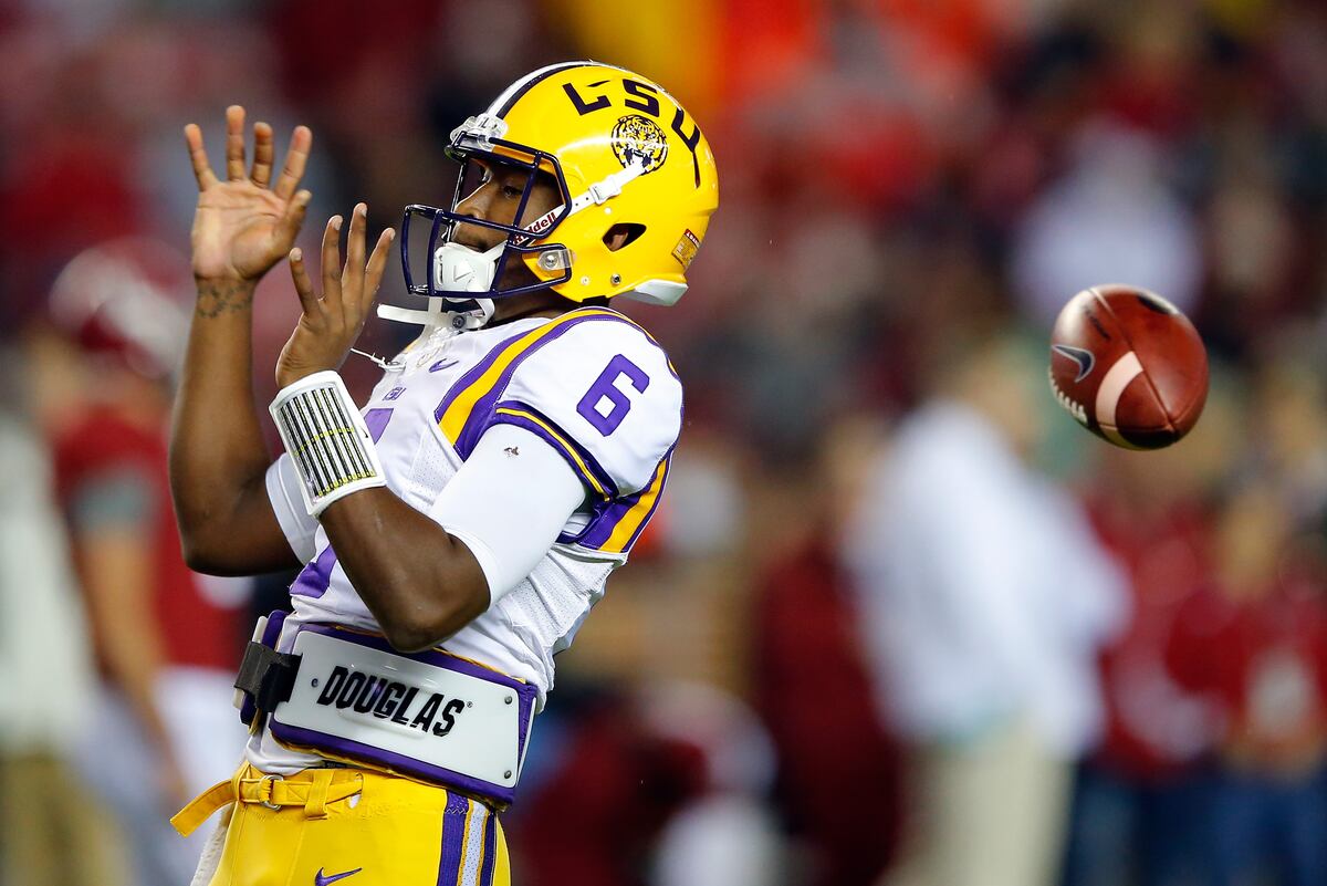 10 College Football QBs with Most to Prove in 2016 Season | News ...