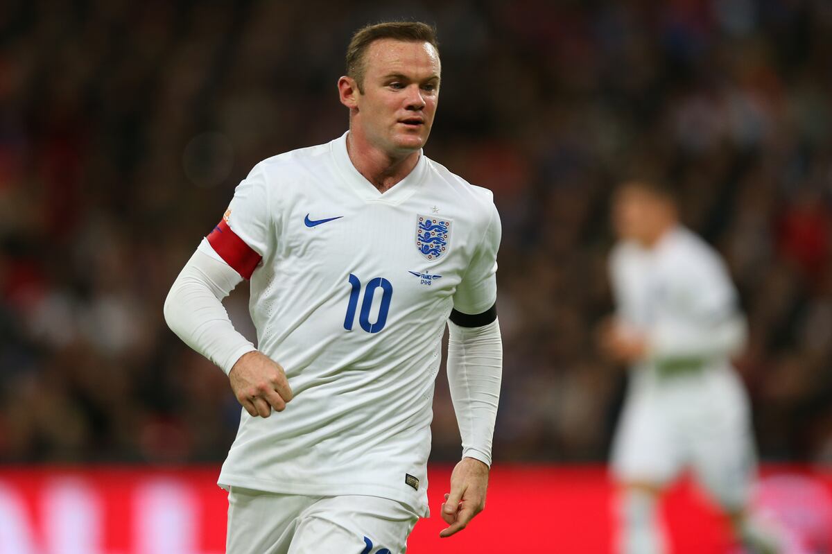 Insider Buzz: Wayne Rooney Accepts He Will Not Be Central Striker at ...
