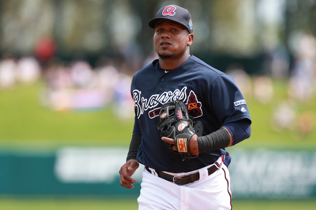Erick Aybar Injury: Updated on Braves SS's Throat and Recovery | News ...