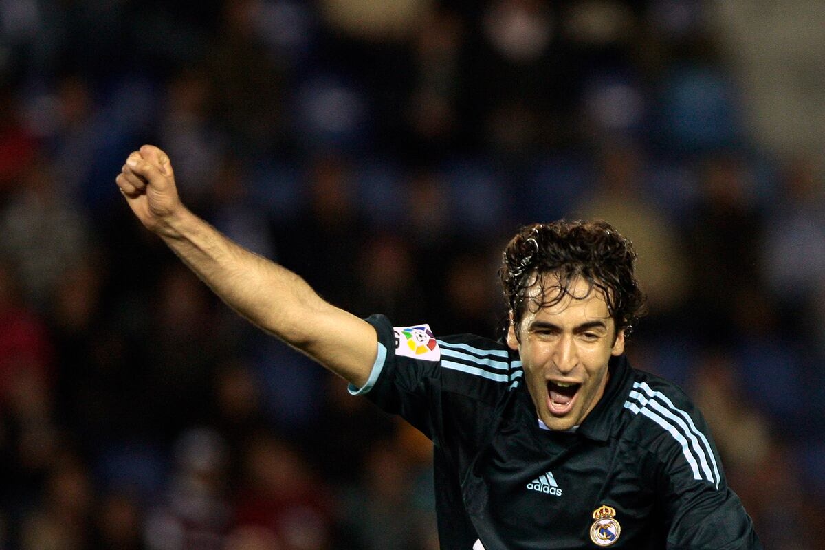 Raul Will Return for Real Madrid vs. AFC Ajax in 2016 Corazon Classic ...