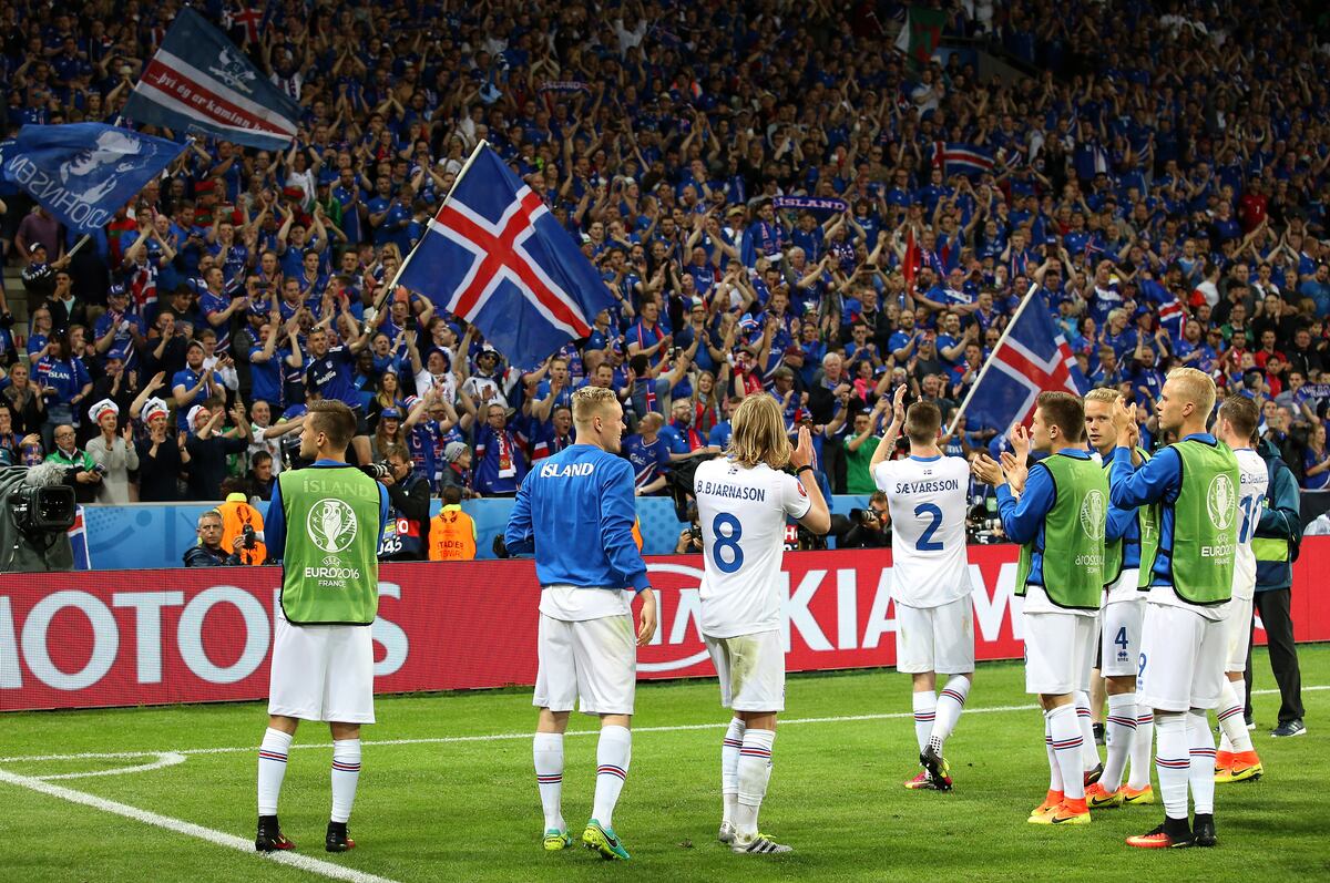 Icelandic Magazine Produce Hilarious Twitter Commentary of Iceland vs ...