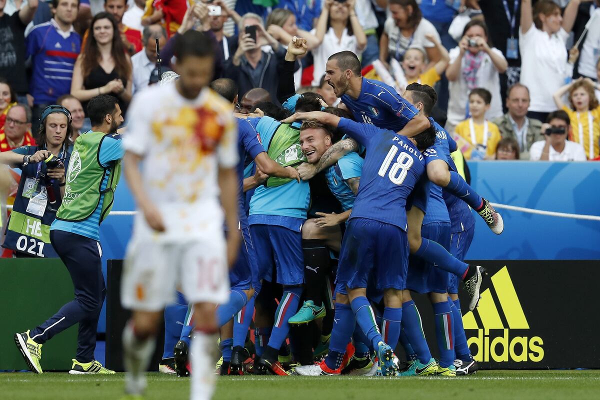 Italy Play Perfect Game to Dethrone Champions Spain | News, Scores ...