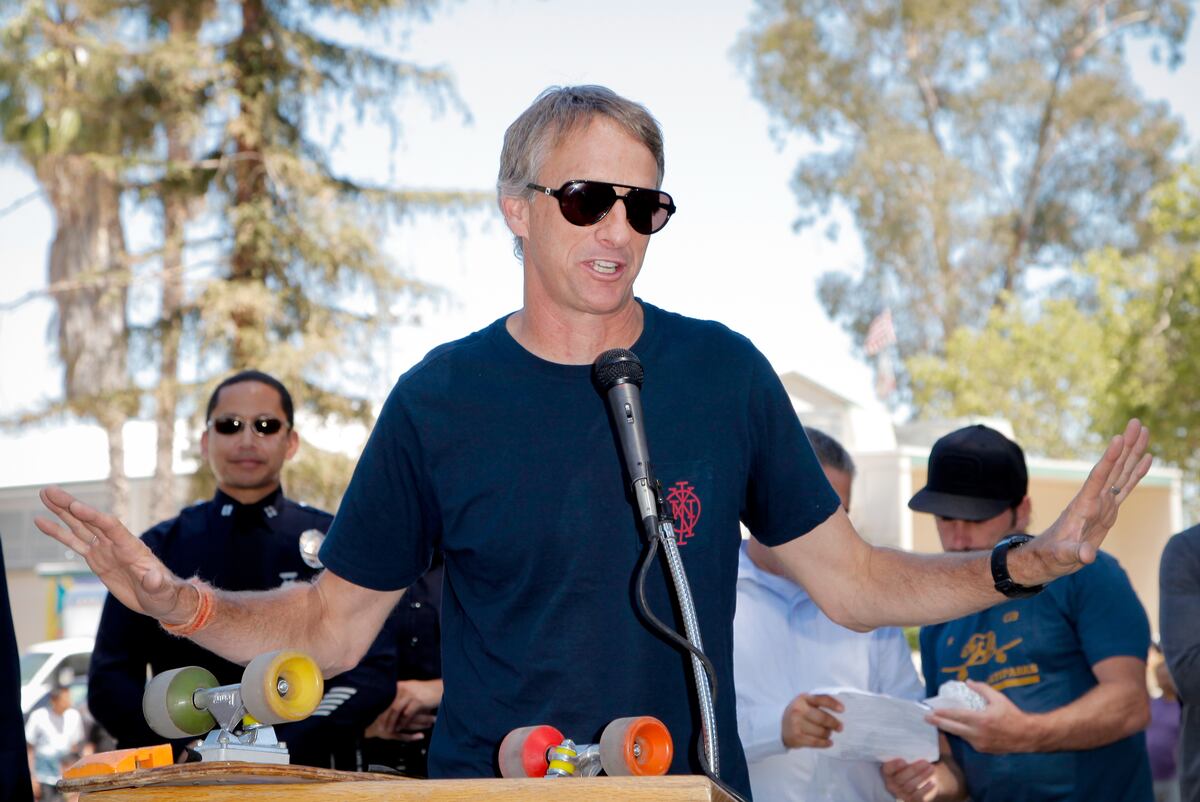 48-Year-Old Tony Hawk Lands 900 on the 17th Anniversary of His 1st One ...