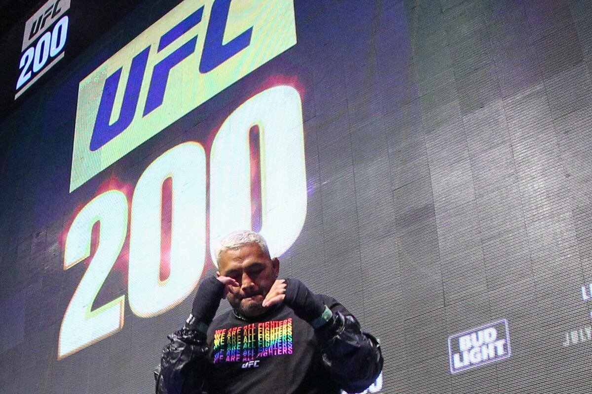 UFC 200: Bleacher Report Main Card Staff Predictions | News, Scores ...