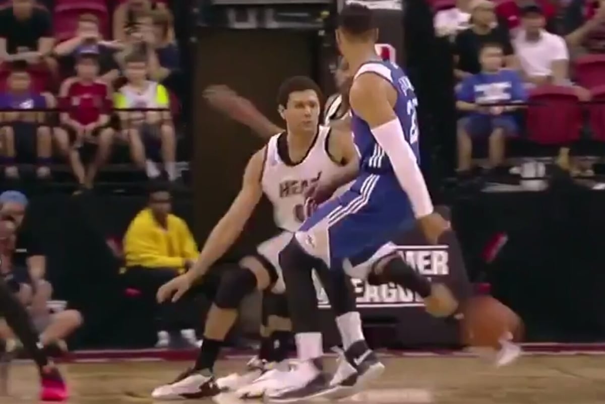 Ben Simmons Bounces Behind-the-Back Pass Between 2 Defenders | News ...