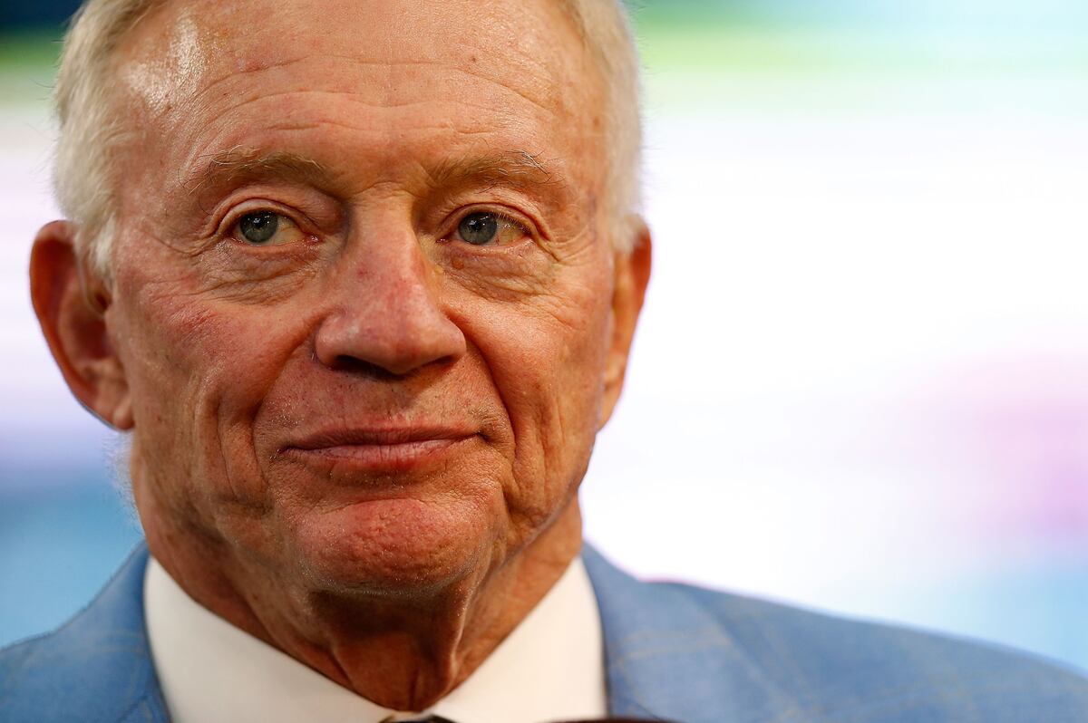 Mike Freeman's 10-Point Stance: Success a Complicated Concept for Jerry ...