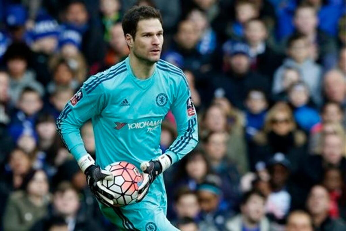 Asmir Begovic Completes Transfer to Bournemouth from Chelsea | News ...