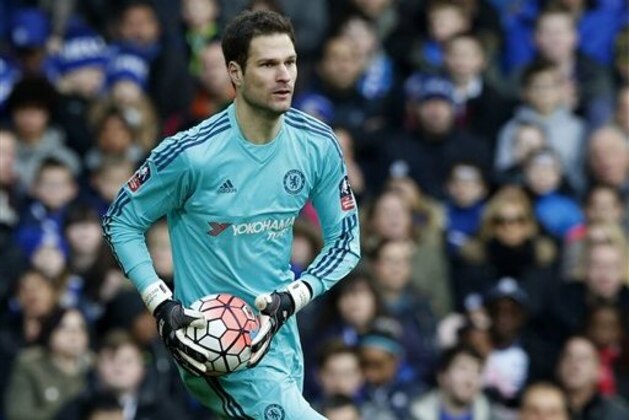 Asmir Begovic Completes Transfer to Bournemouth from Chelsea