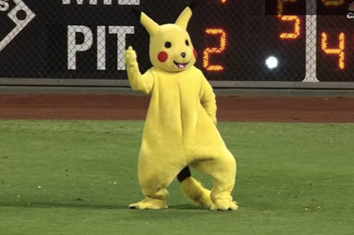 Pikachu Appears to Flip Off Fans During 'Pokemon Go' Skit with Phillies ...