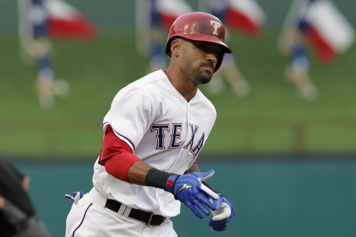 Desmond Becomes 4th Player to Hit 20 Homers as Both SS and CF | News ...