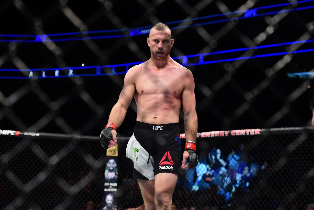 Donald Cerrone vs. Rick Story Results: Winner and Reaction from UFC 202 ...