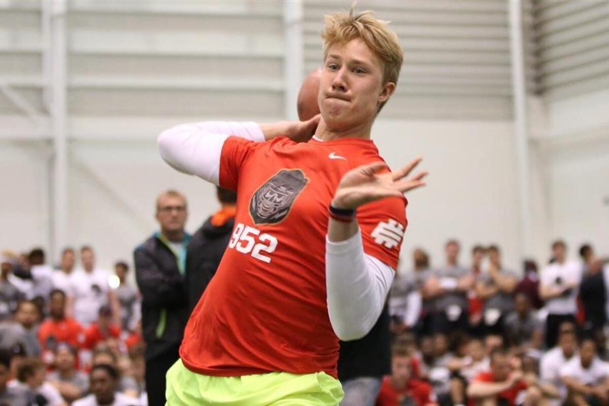 4-Star 2018 QB Artur Sitkowski Shines in Season Debut, Breaks Down ...