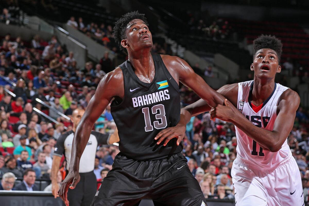 DeAndre Ayton Commits to Arizona: What Are the Wildcats Getting? | News ...